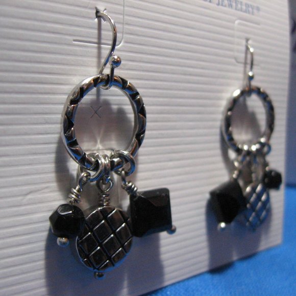 Lia Sophia | Jewelry | Nib Ls Crosshatch Dangle Earrings | Poshmark